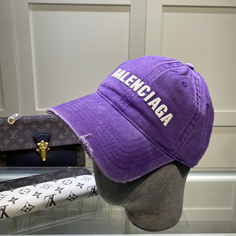 Balenciaga Hat Fake